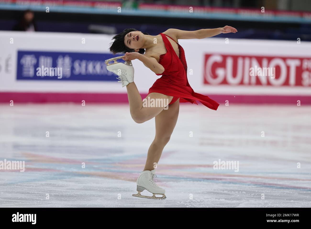 Kaori Sakamoto of Japan competes during the ISU Grand Prix of Figure ...