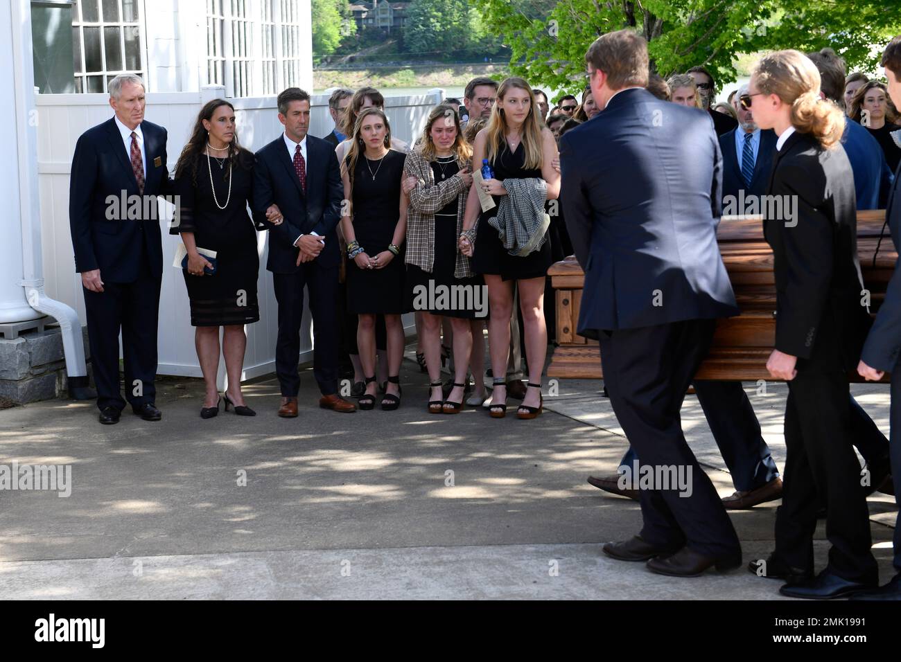 Parents of Riley Howell, Thomas and Natalie Henry-Howell, second from ...