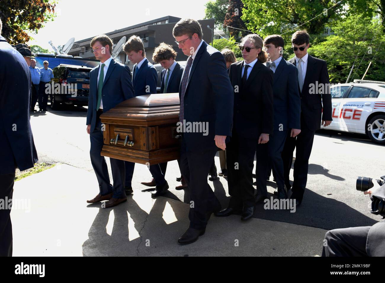 Pall bearers carry the casket of Riley Howell into the Stuart ...