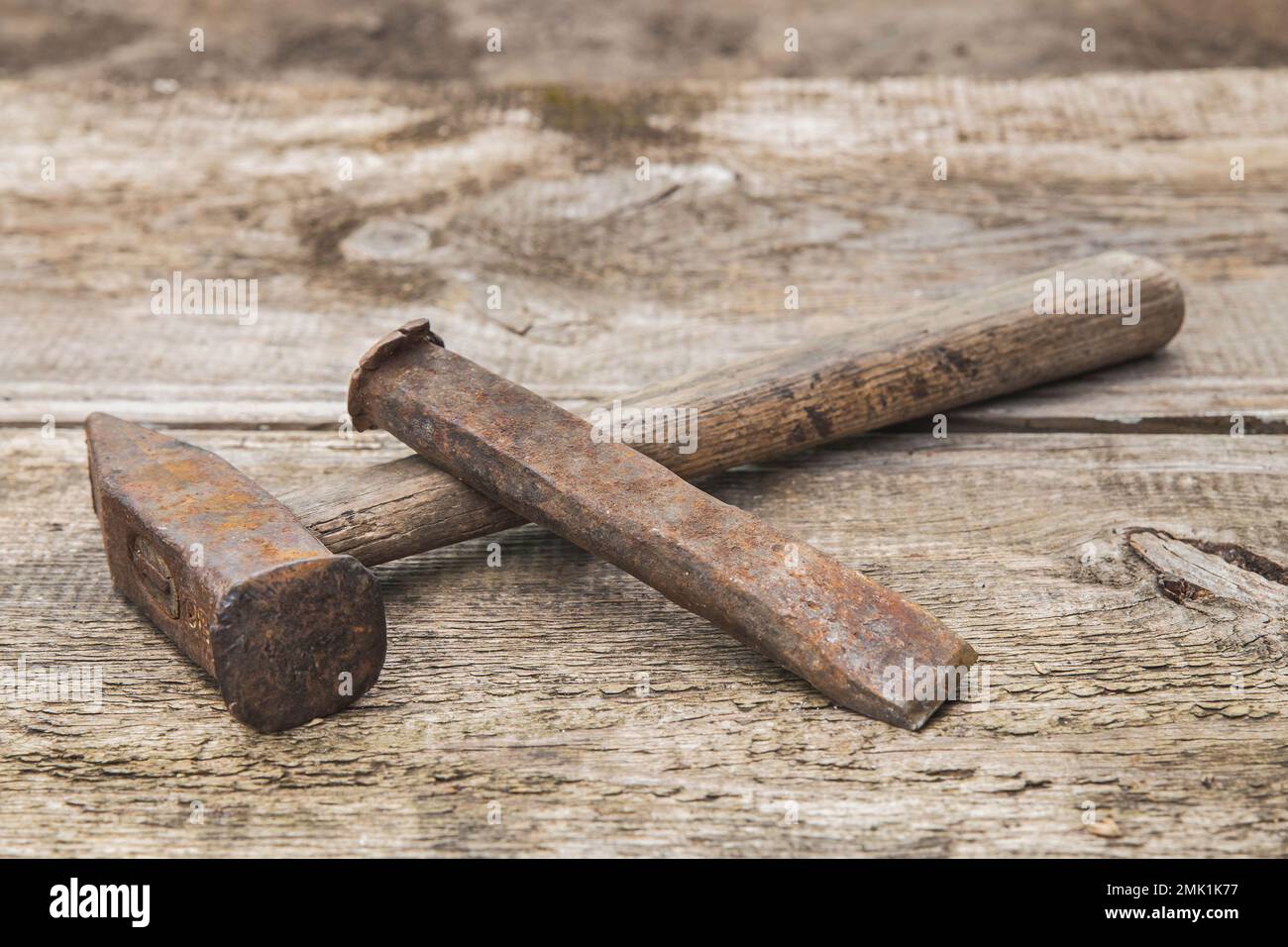 Sculptor hammer chisel hi-res stock photography and images - Alamy