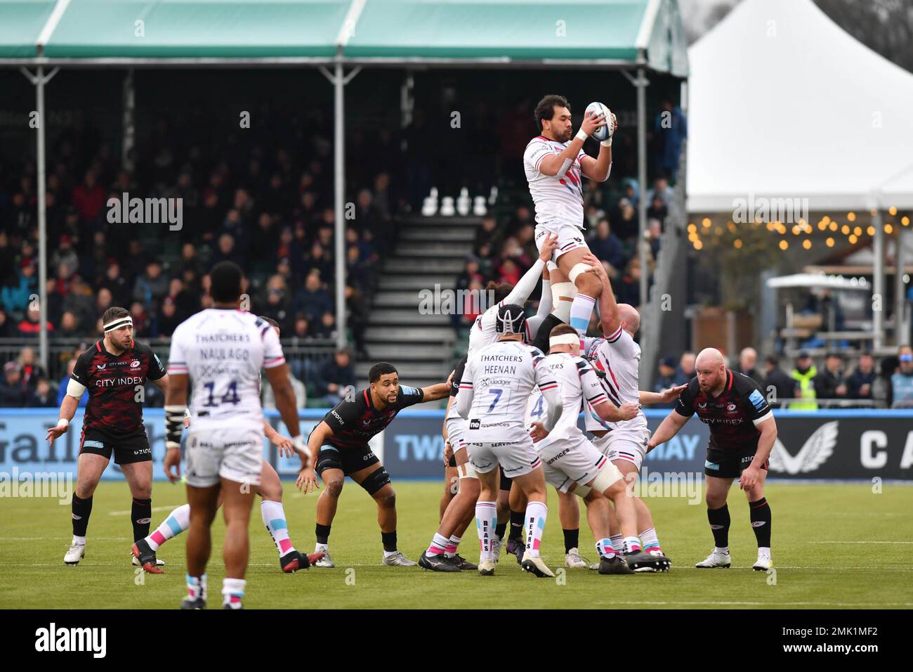 London, UK. 28th Jan, 2023. Steven Luatua of Bristol Bears collects the ...