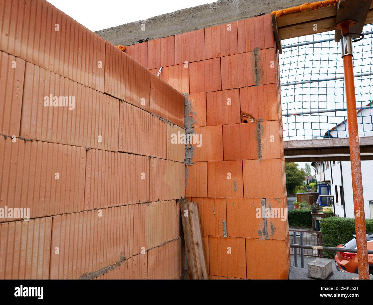 bungle in building a house Stock Photo - Alamy
