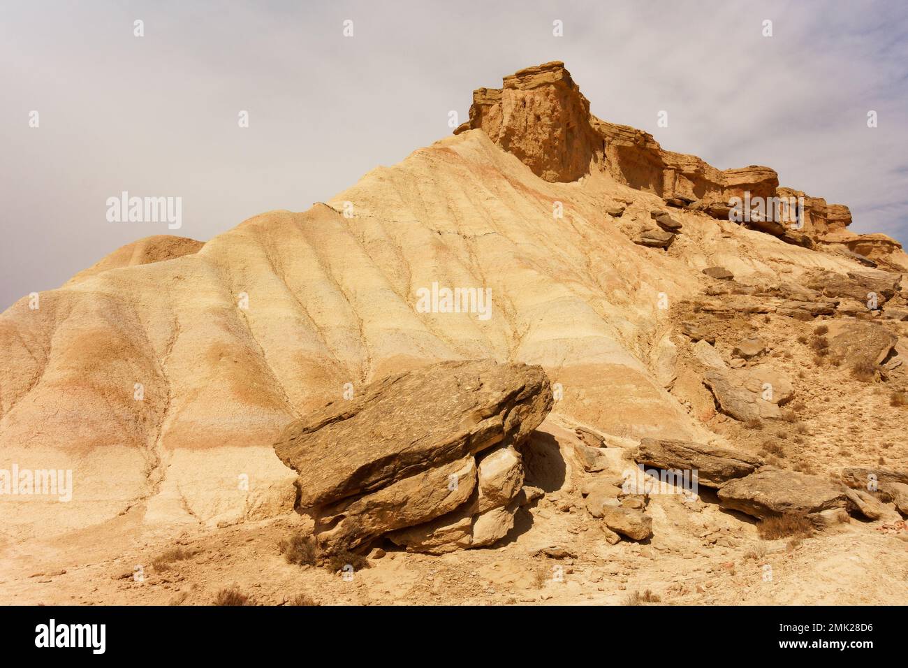 Saragossa in magic light and Bardenas Reales - a landscape from another ...