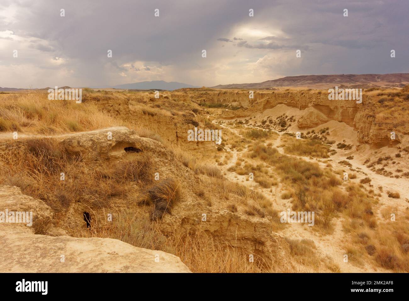 Saragossa in magic light and Bardenas Reales - a landscape from another ...
