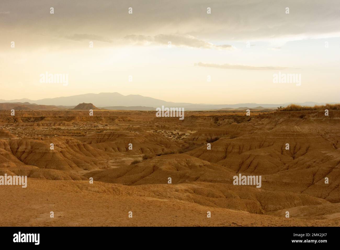 Saragossa in magic light and Bardenas Reales - a landscape from another ...