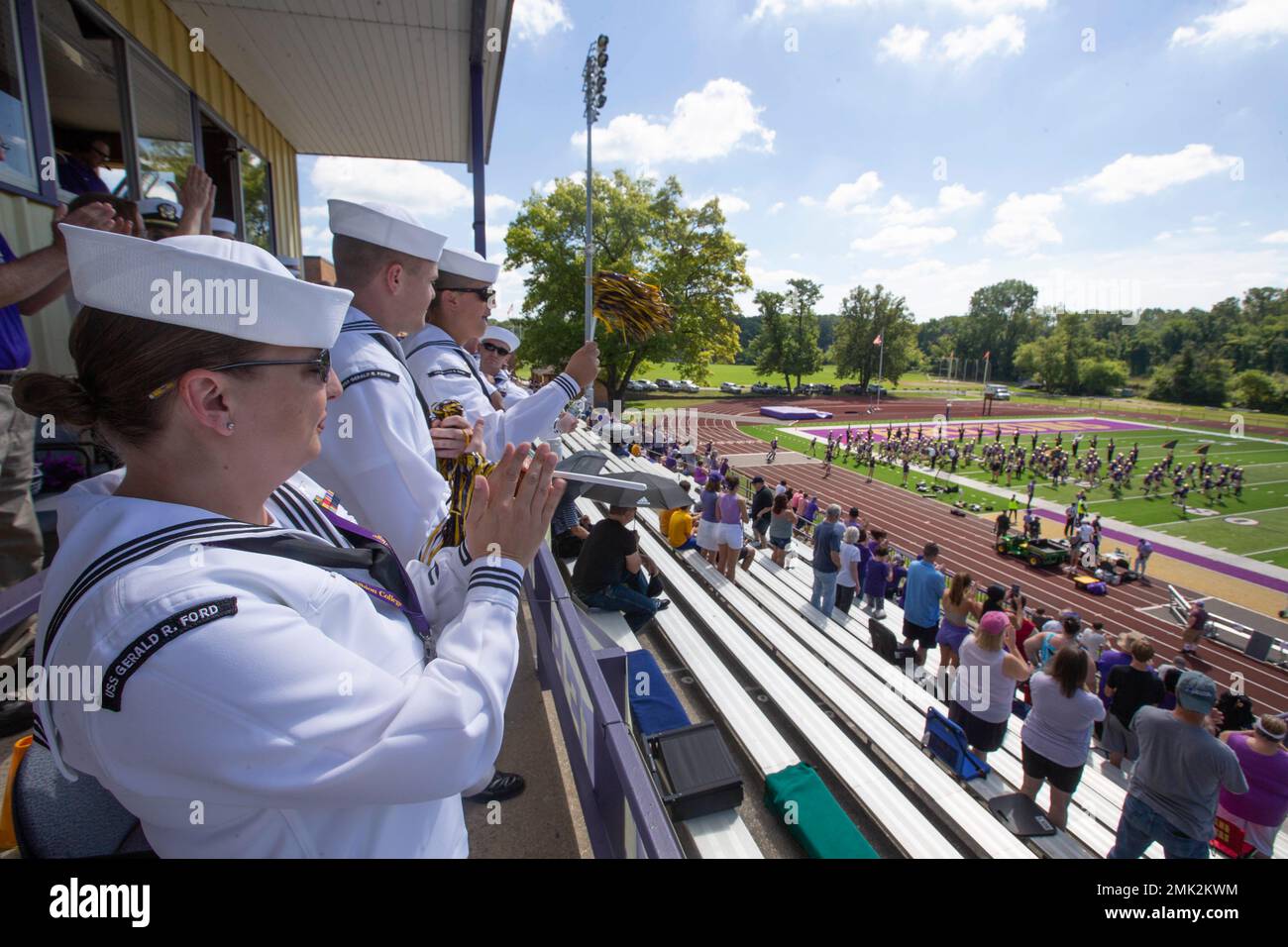Sailors assigned to USS Gerald R. Ford (CVN 78) observe an Albion ...