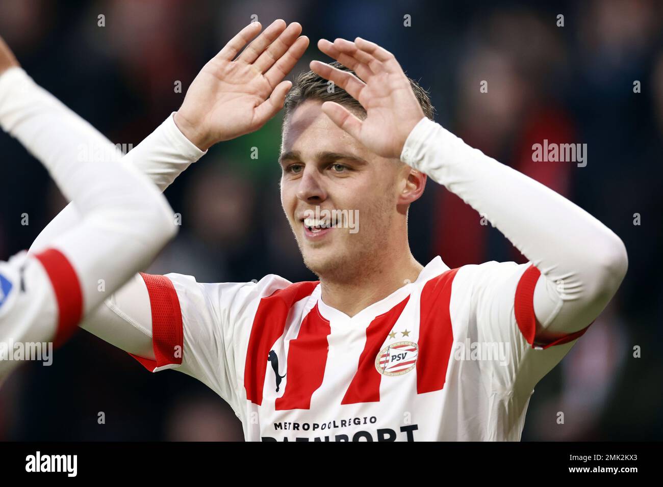 EINDHOVEN - Joey Veerman of PSV Eindhoven celebrates the 1-0 during the ...