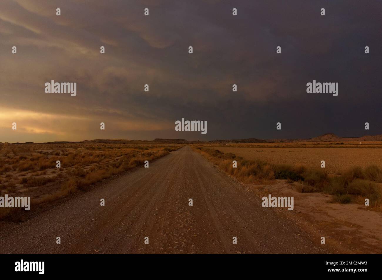 Saragossa in magic light and Bardenas Reales - a landscape from another ...