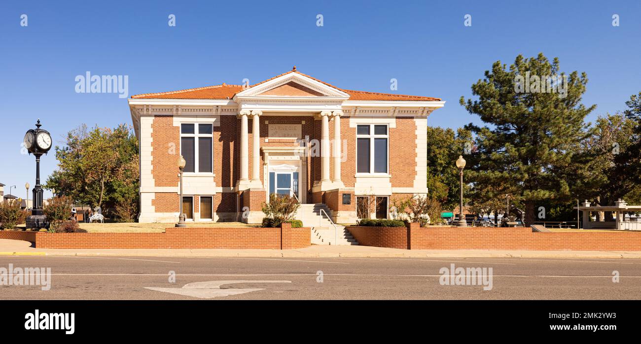 Perry, Oklahoma, USA - October 17, 2022: The Historic 1909 Carnegie ...
