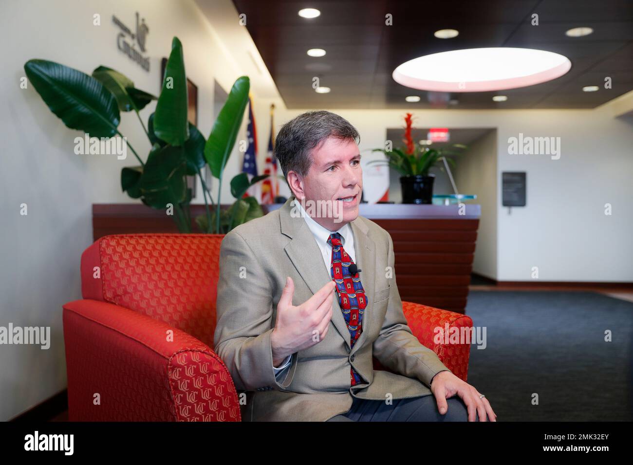 David Niven, a professor of political science at the University of ...