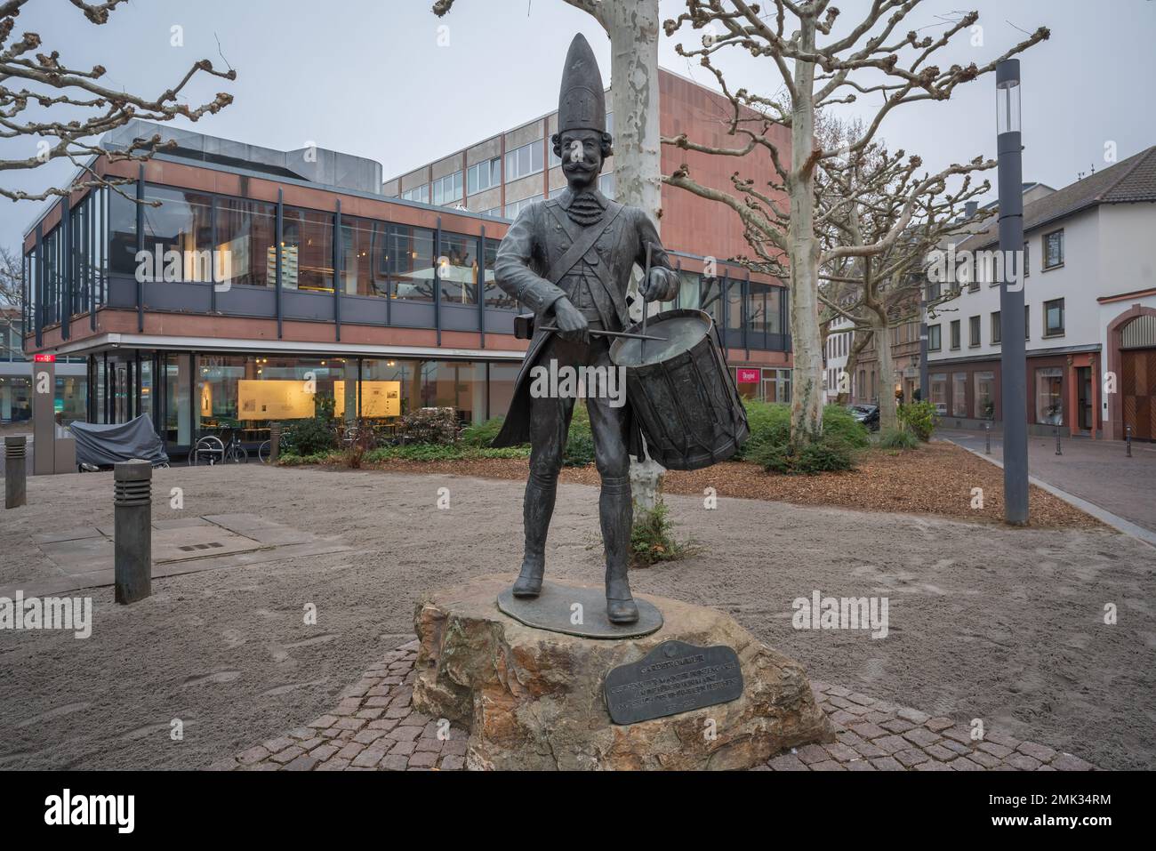 Guard Drummer (Gardetrommler) Sculpture at Schillerplatz Square - Mainz ...