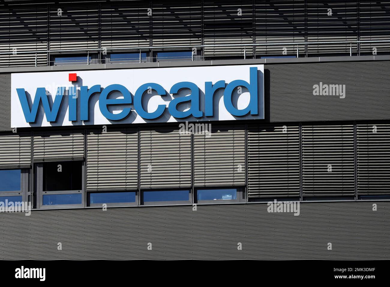 Financial Services Logo German