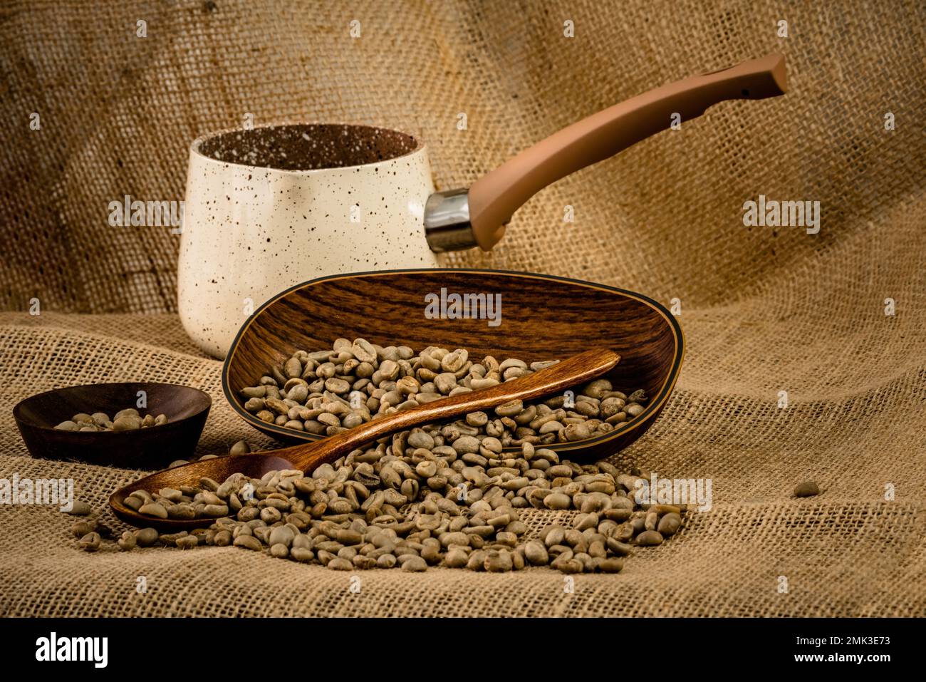 Brazilian green arabica coffee bean raw coffee Stock Photo - Alamy