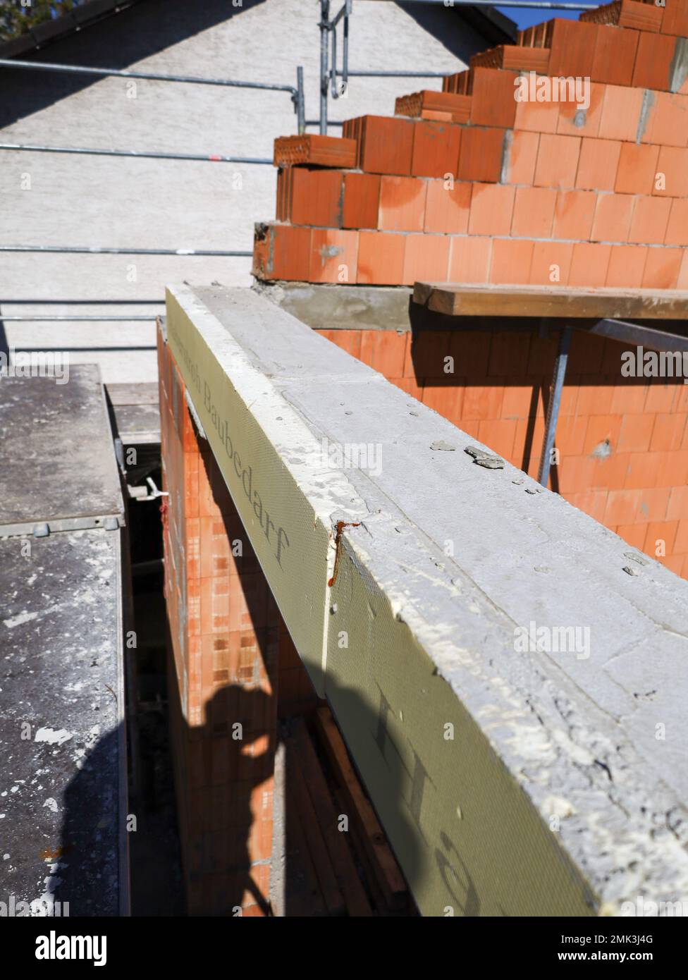 bungle in building a house Stock Photo - Alamy