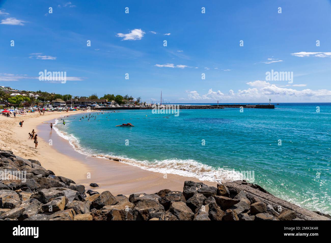 Reunion Island, Saint-Gilles waterfront : Black rocks beach Stock Photo ...