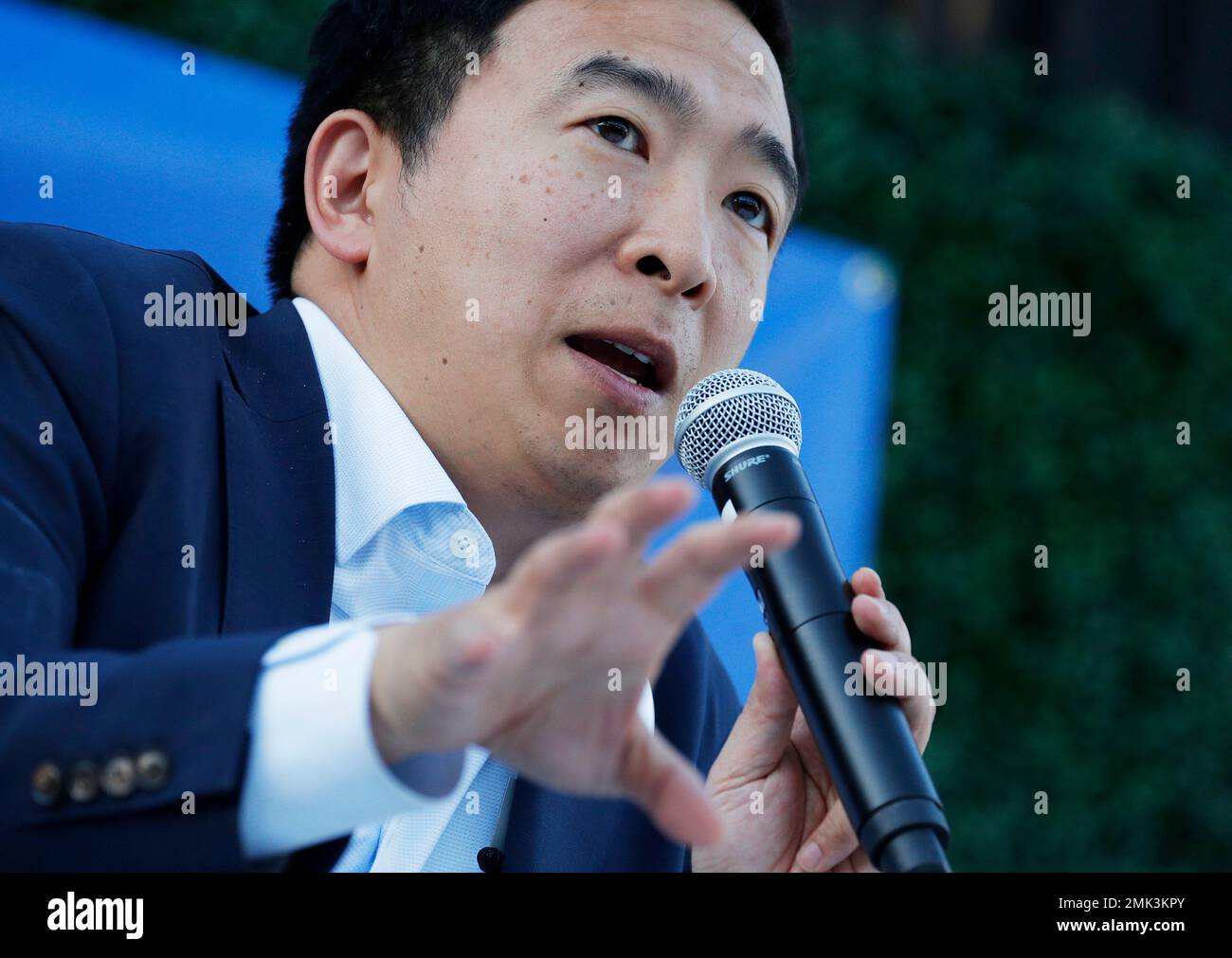 Presidential candidate and entrepreneur Andrew Yang speaks at a ...