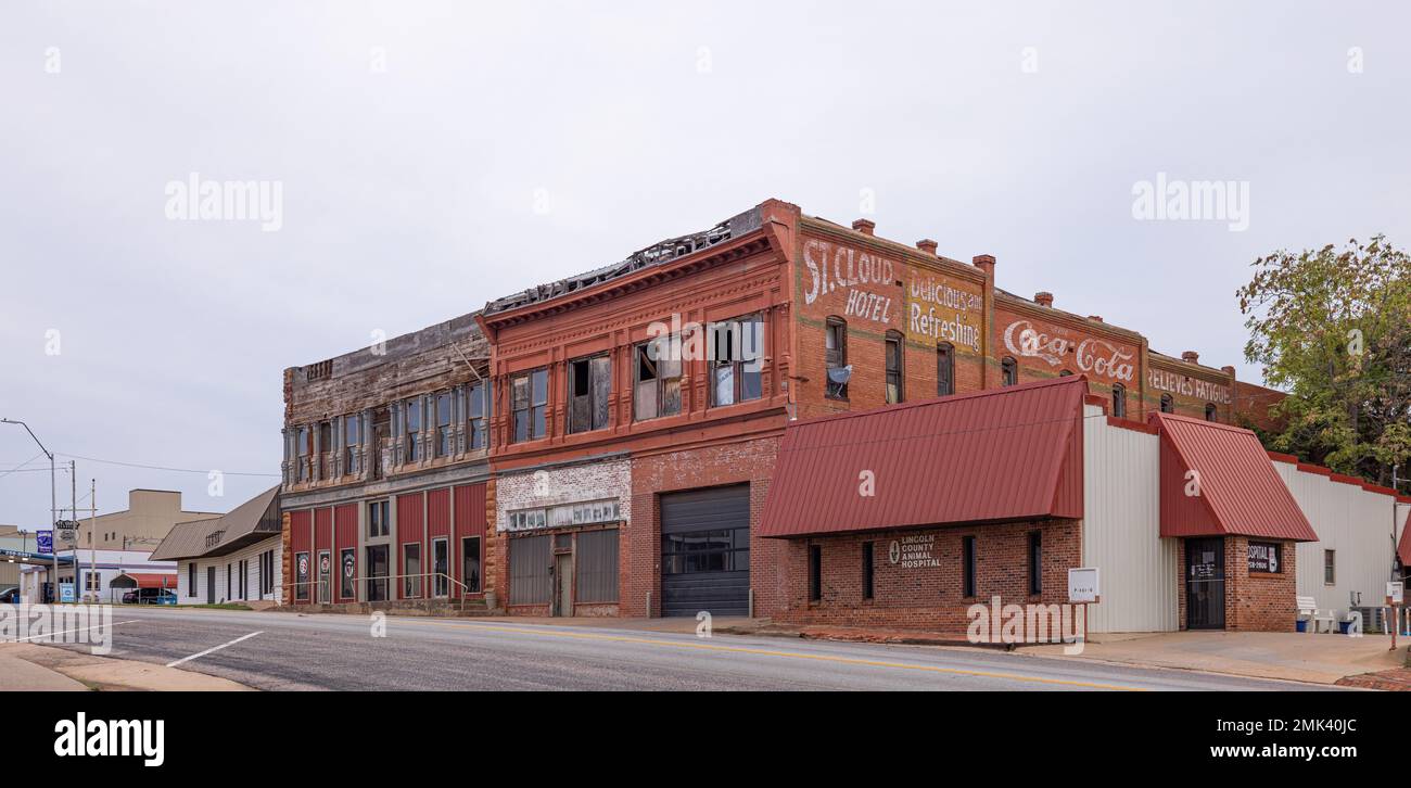 Downtown chandler oklahoma hi-res stock photography and images - Alamy