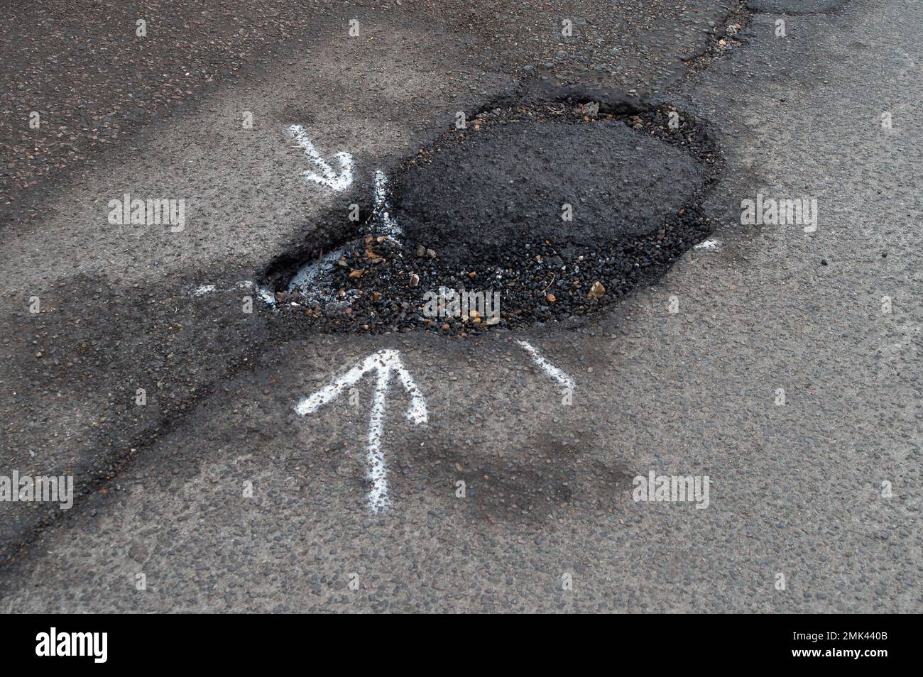 Wexham, Buckinghamshire, UK. 28th January, 2023. Potholes on a country ...