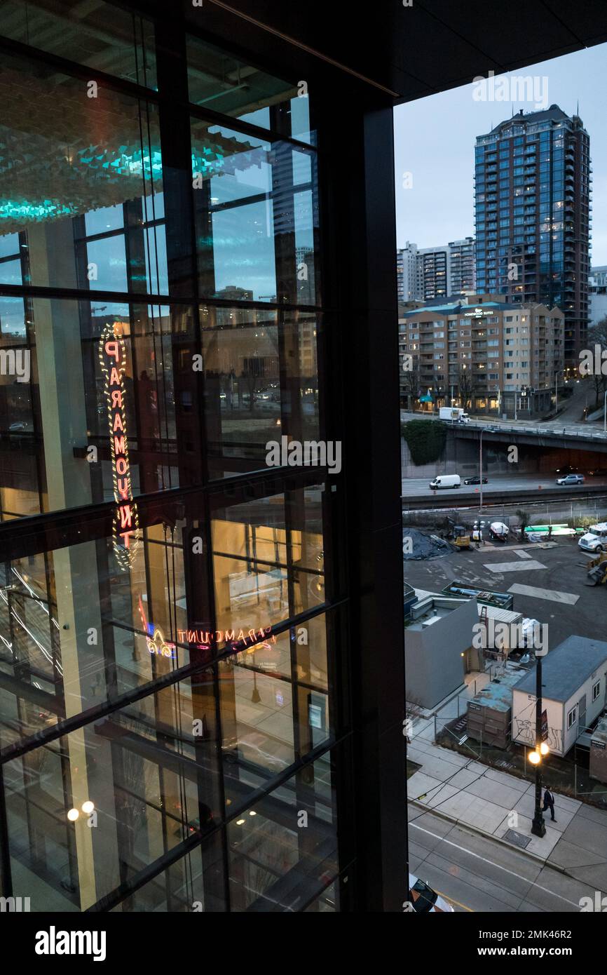 Seattle convention center summit hi-res stock photography and images ...