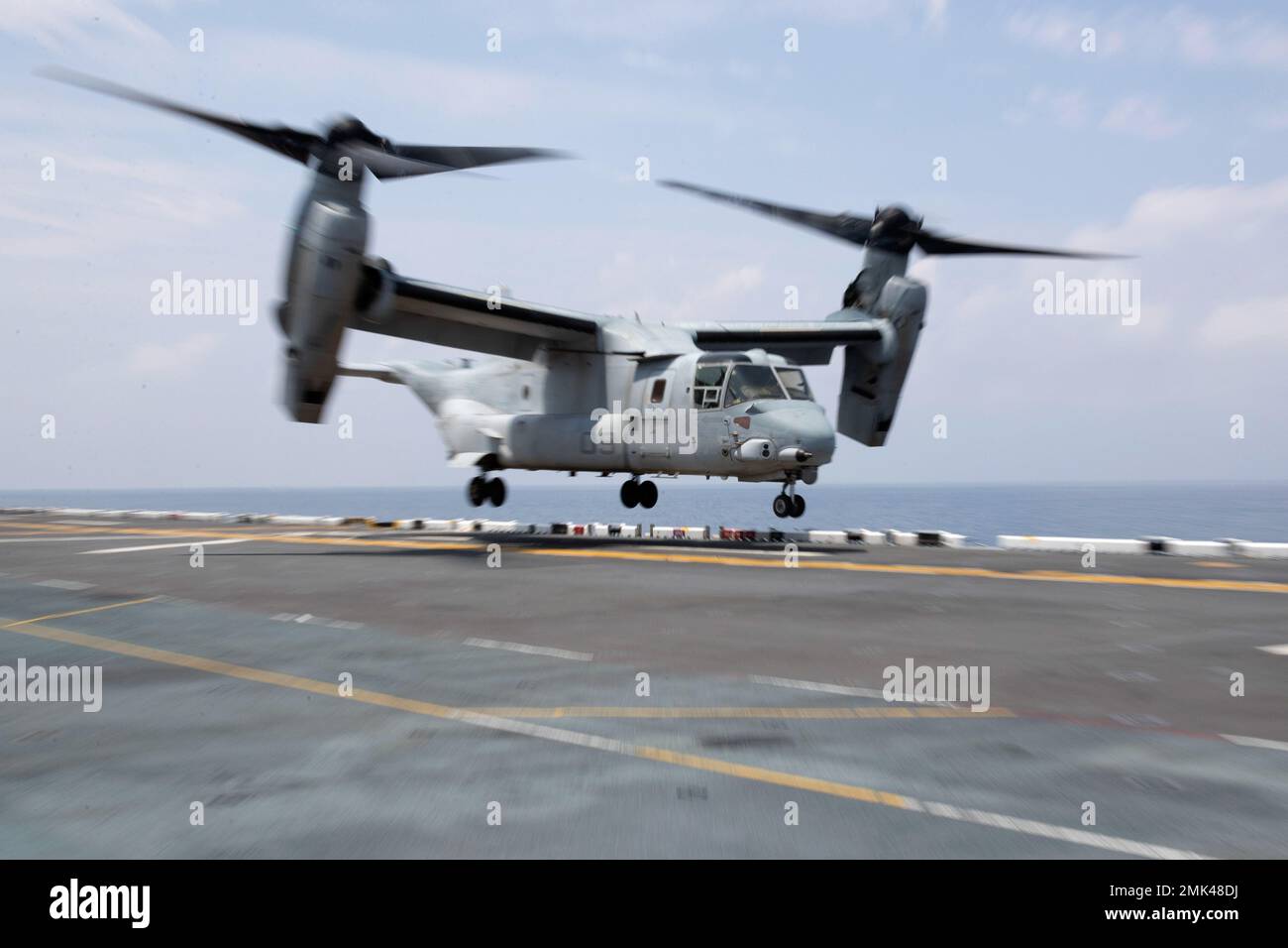 220905-N-XN177-1624 SOUTH CHINA SEA (Sept. 5, 2022) – An MV-22 Osprey ...