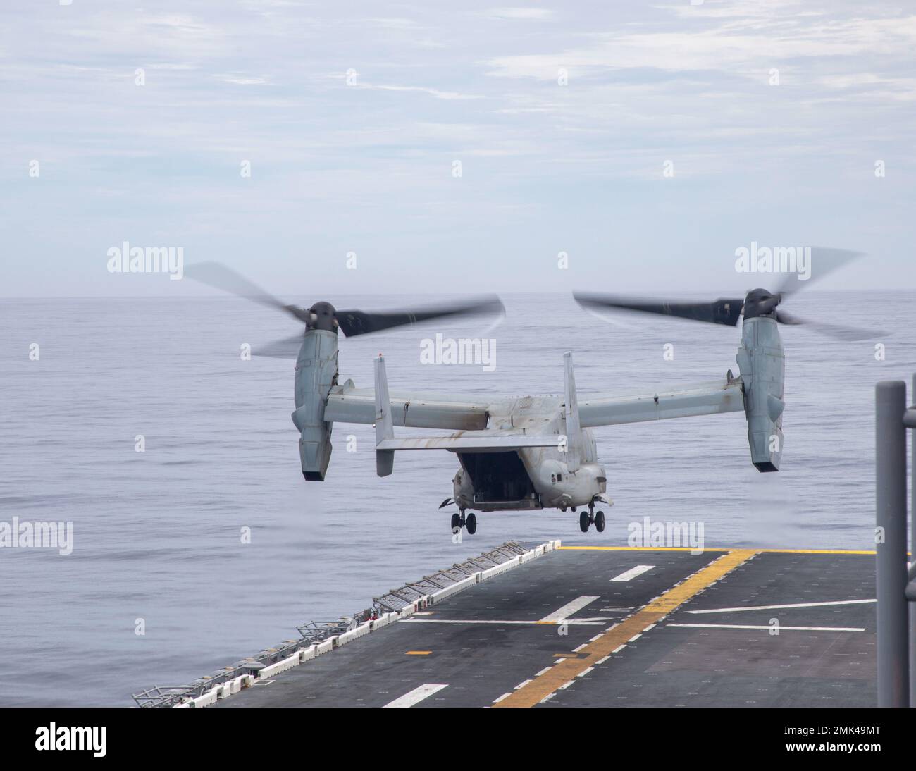 PACIFIC OCEAN (Sept. 4, 2022) - A U.S. Marine Corps MV-22B Osprey pilot ...