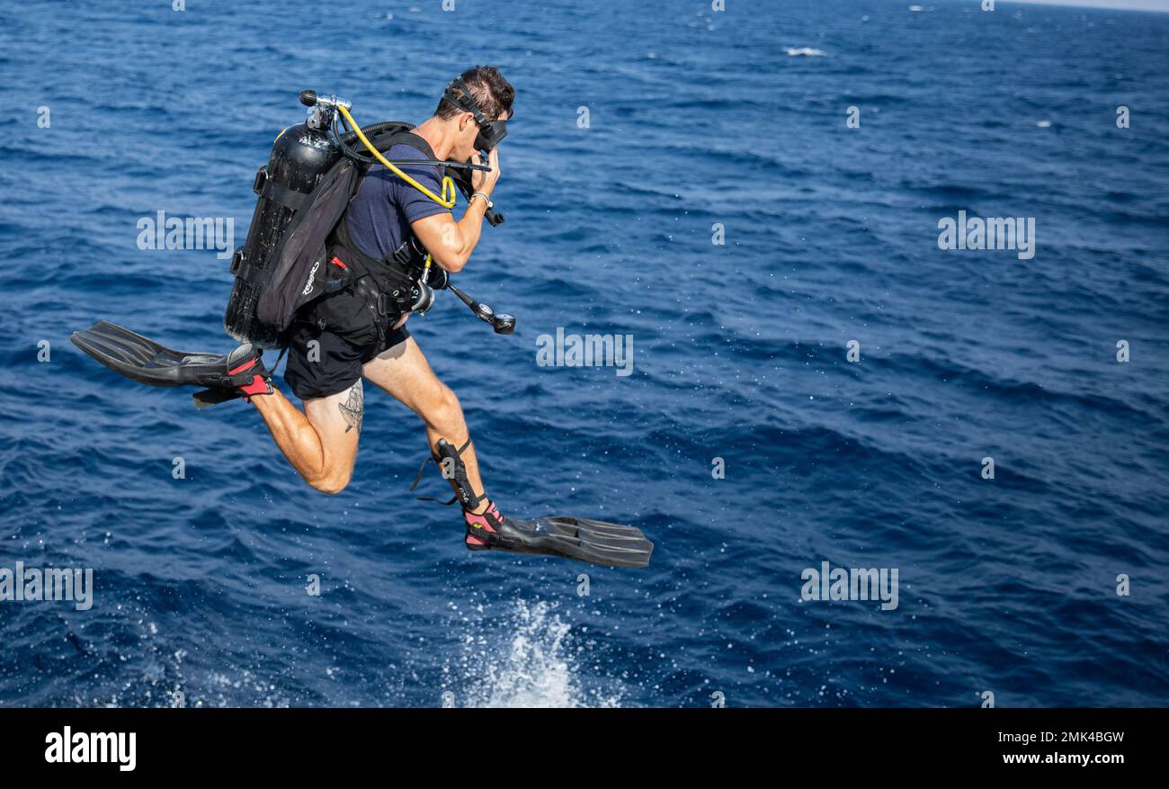 Sub dive in one hi-res stock photography and images - Alamy