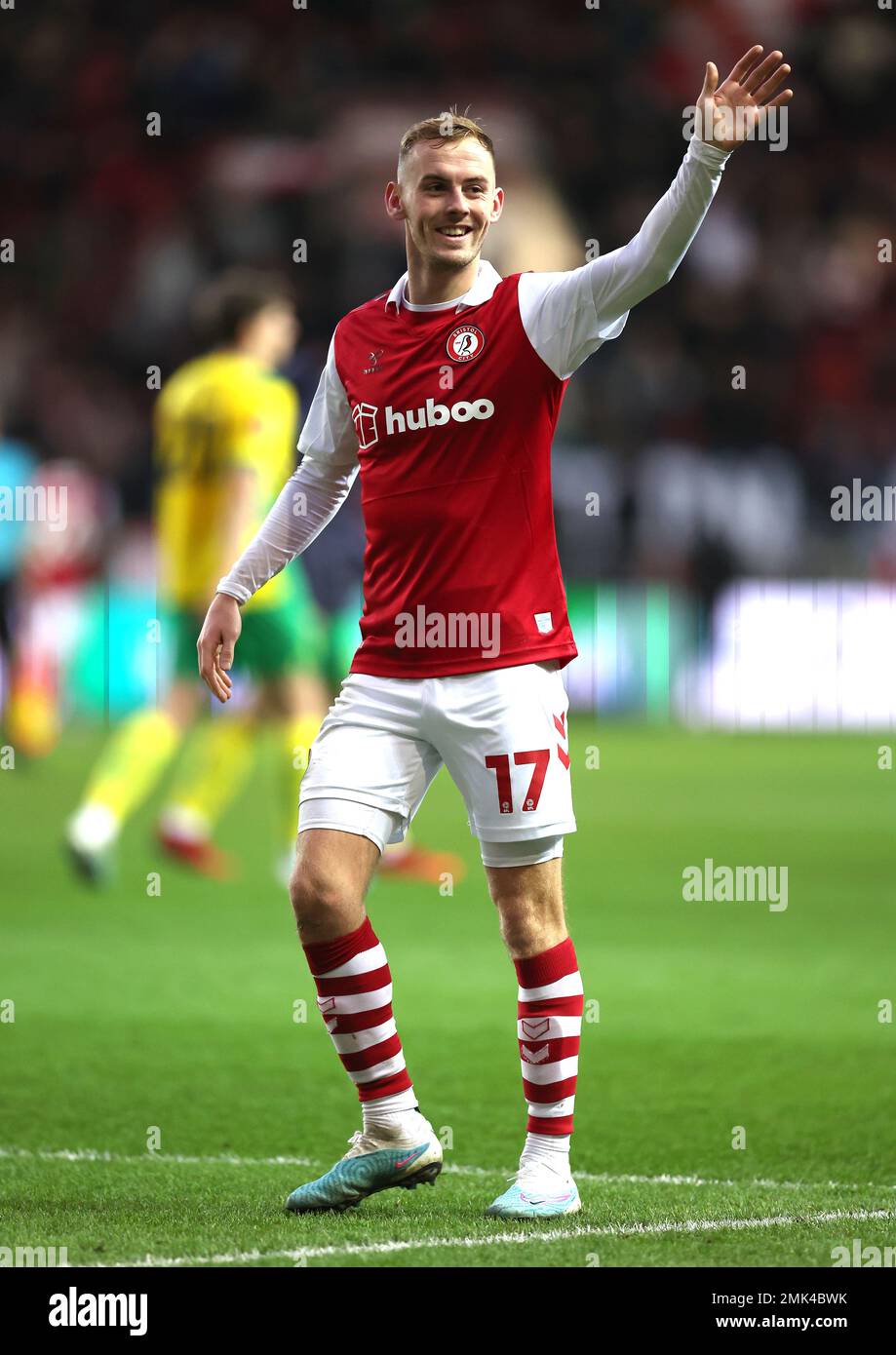 Bristol City's Mark Sykes applauds the fans after the final whistle in ...