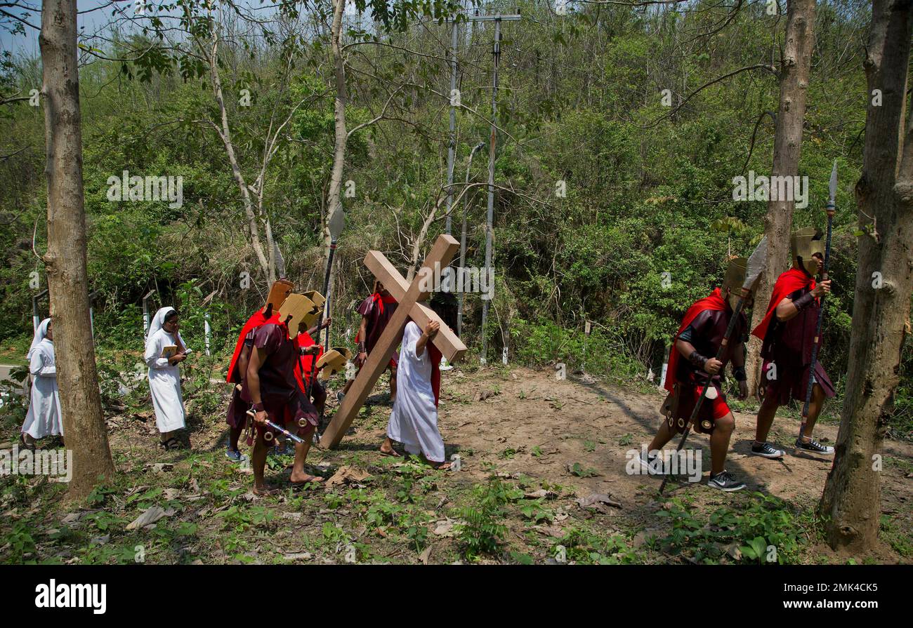 Indian Christians reenact the crucifixion of Jesus Christ to mark Good ...
