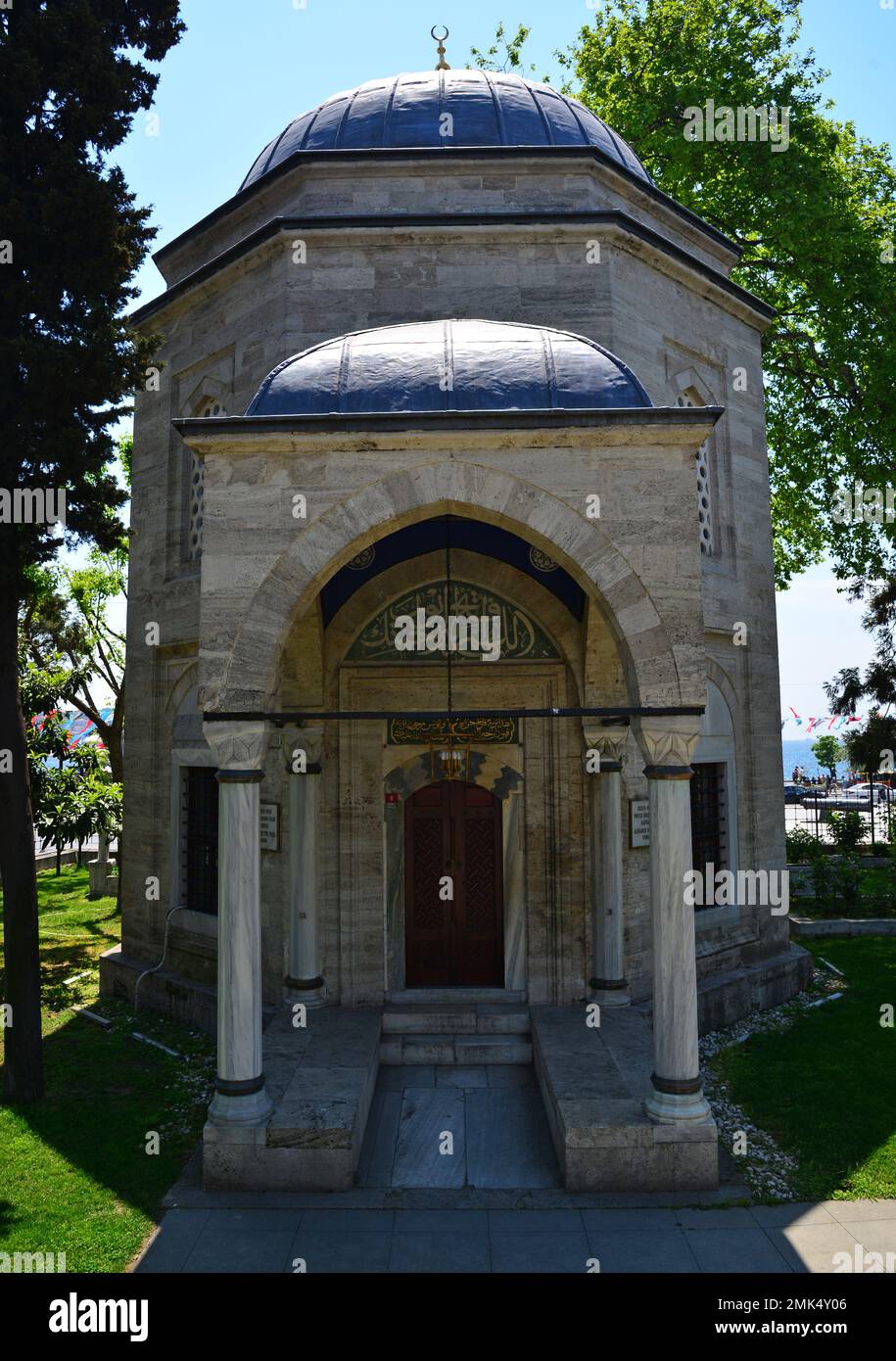 Sinan pasha tomb hi-res stock photography and images - Alamy