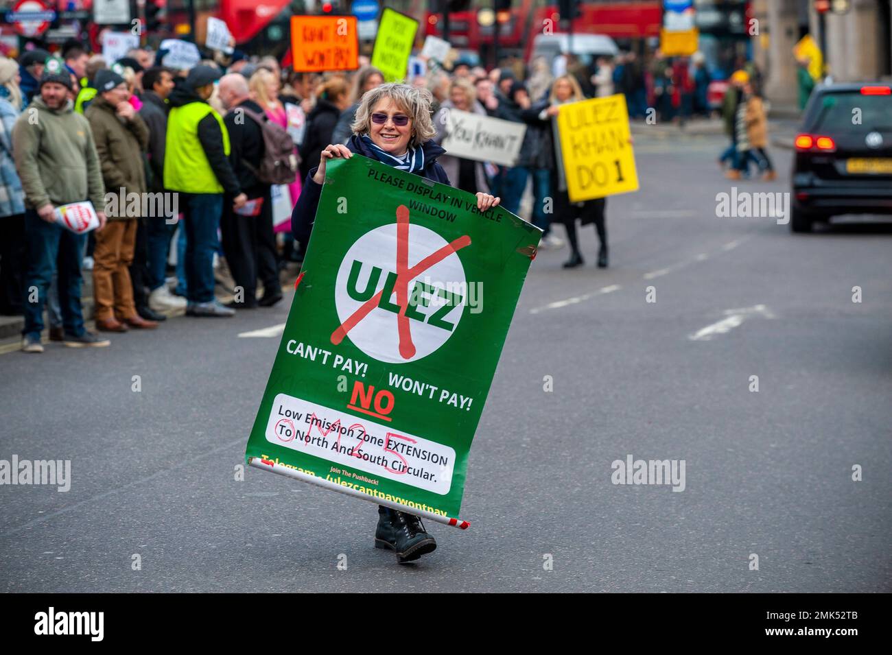 London, UK. 28th Jan, 2023. Anti-ULEZ Ultra Low Emission Zone expansion ...