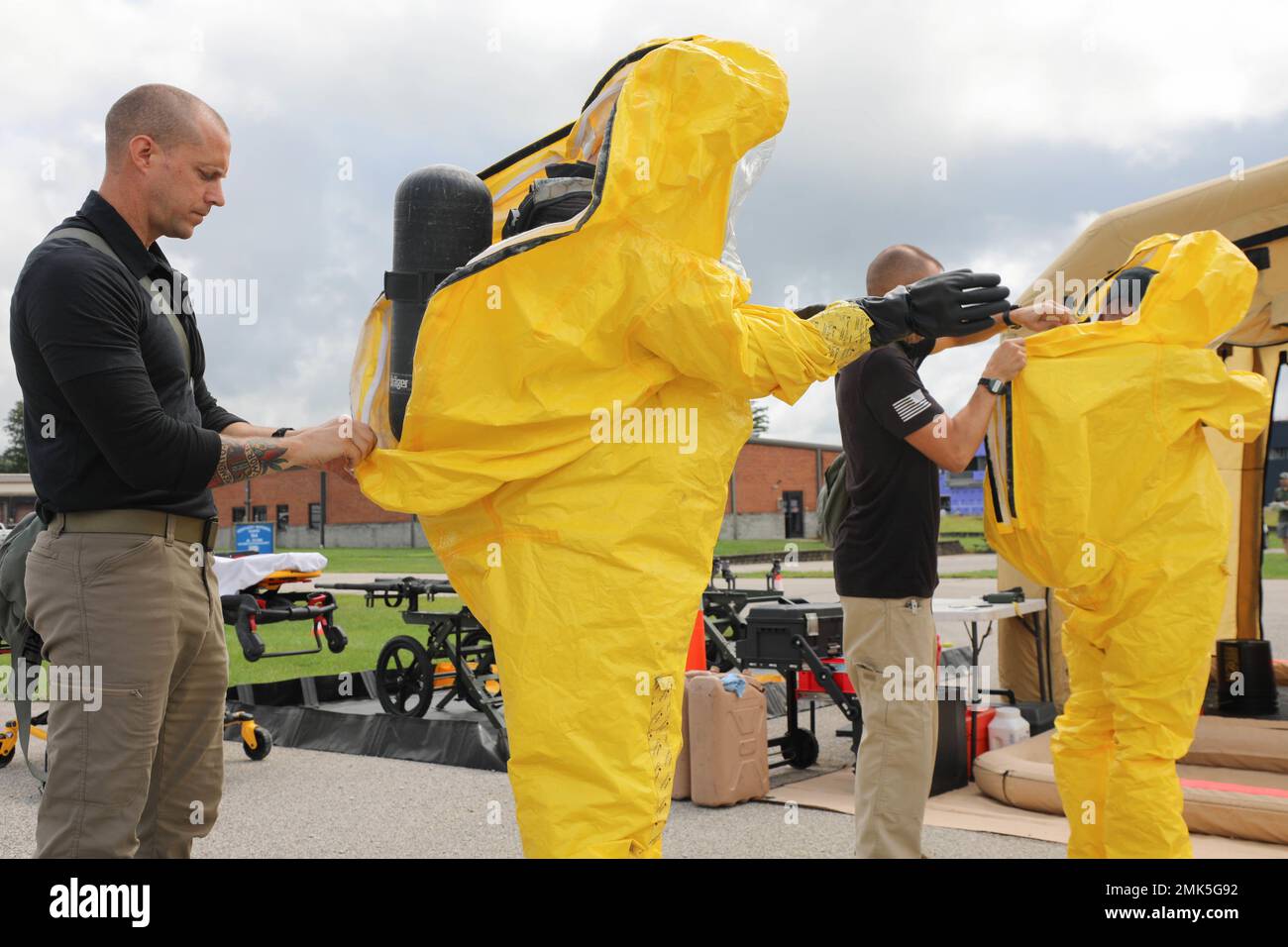 National Guardsmen with the 75th Troop Command's, 41st Civil Support ...