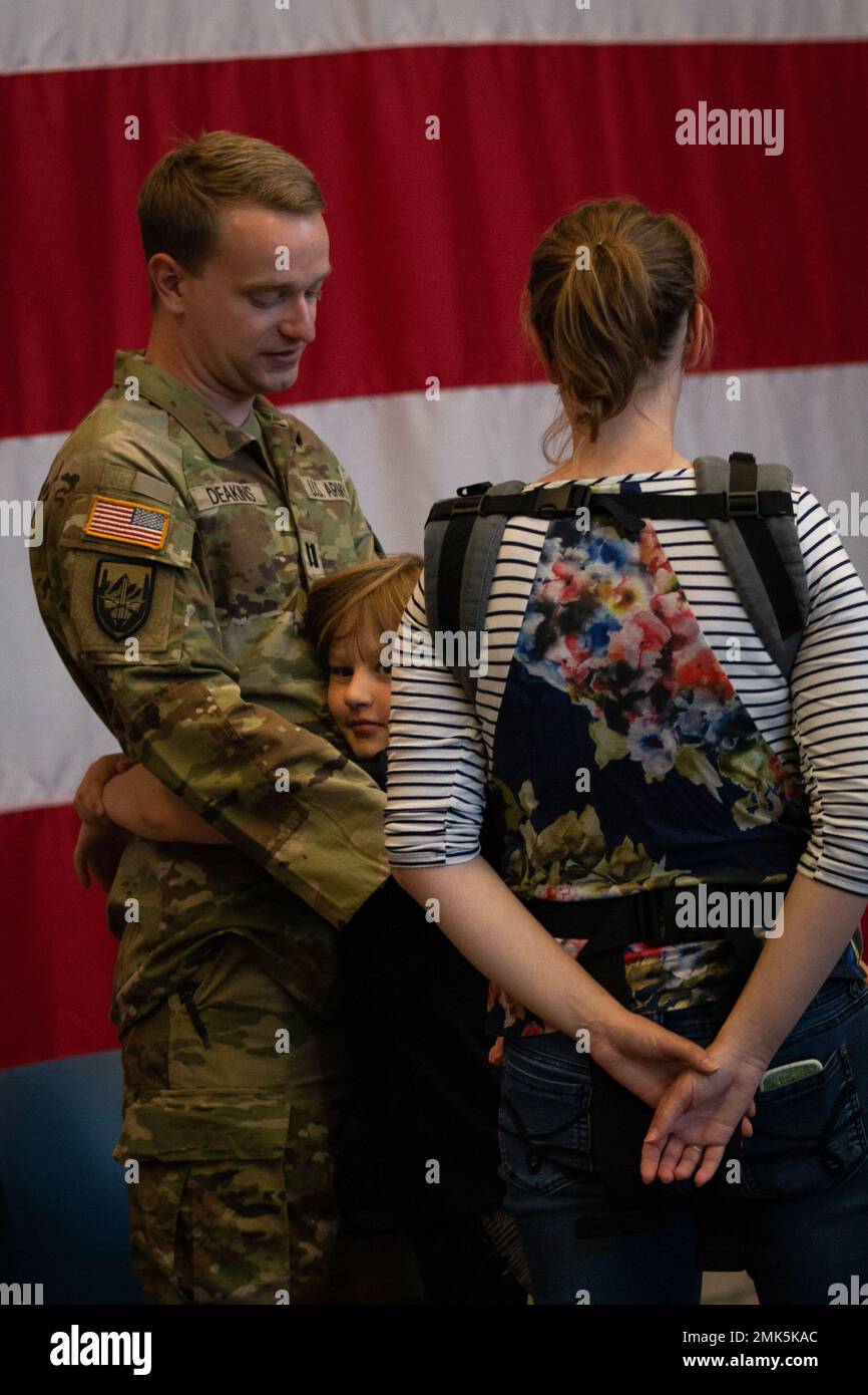 Washington National Guard Soldiers with the 141st Military History ...
