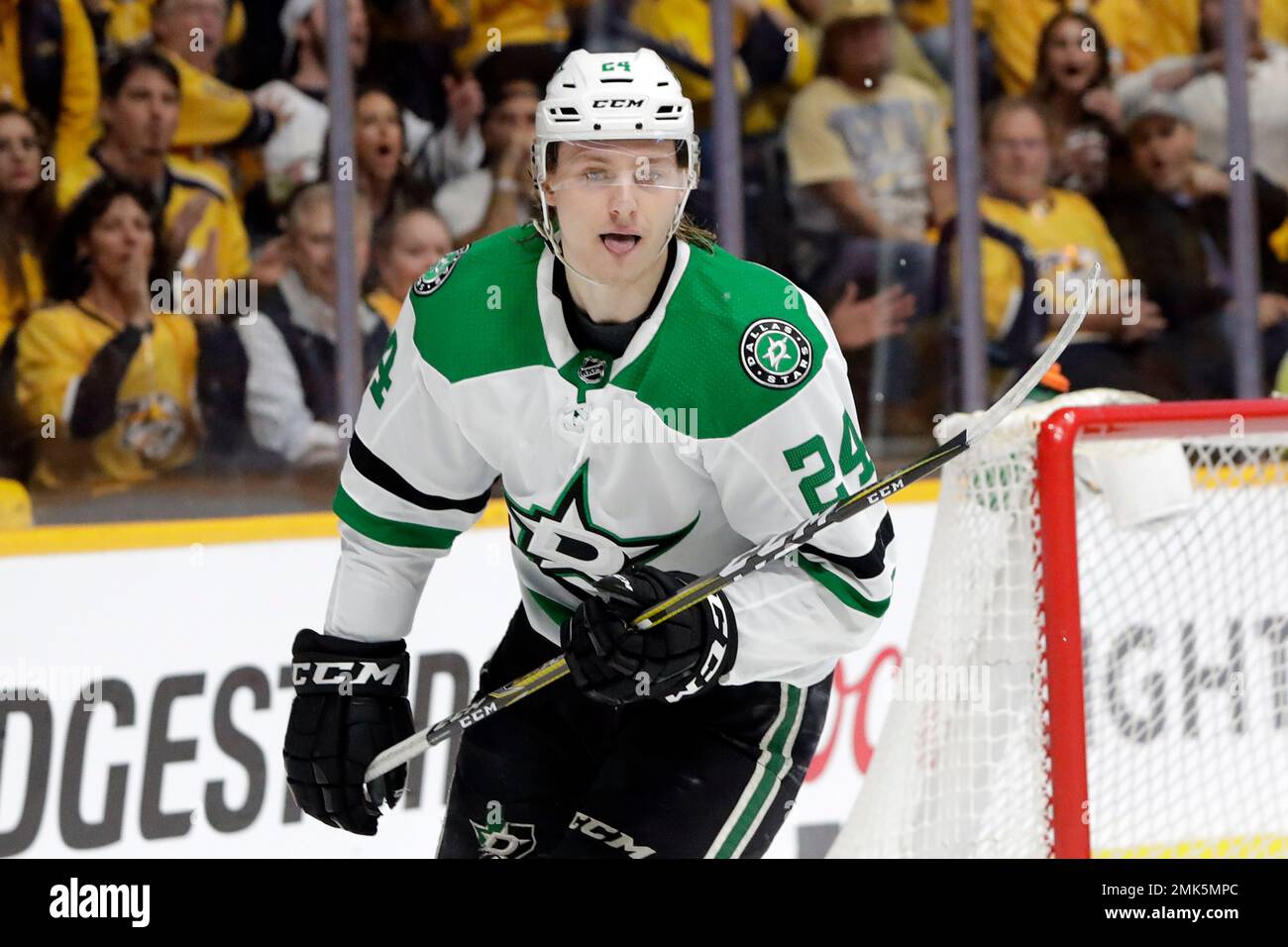Dallas Stars right wing Roope Hintz, of Finland, plays against the ...