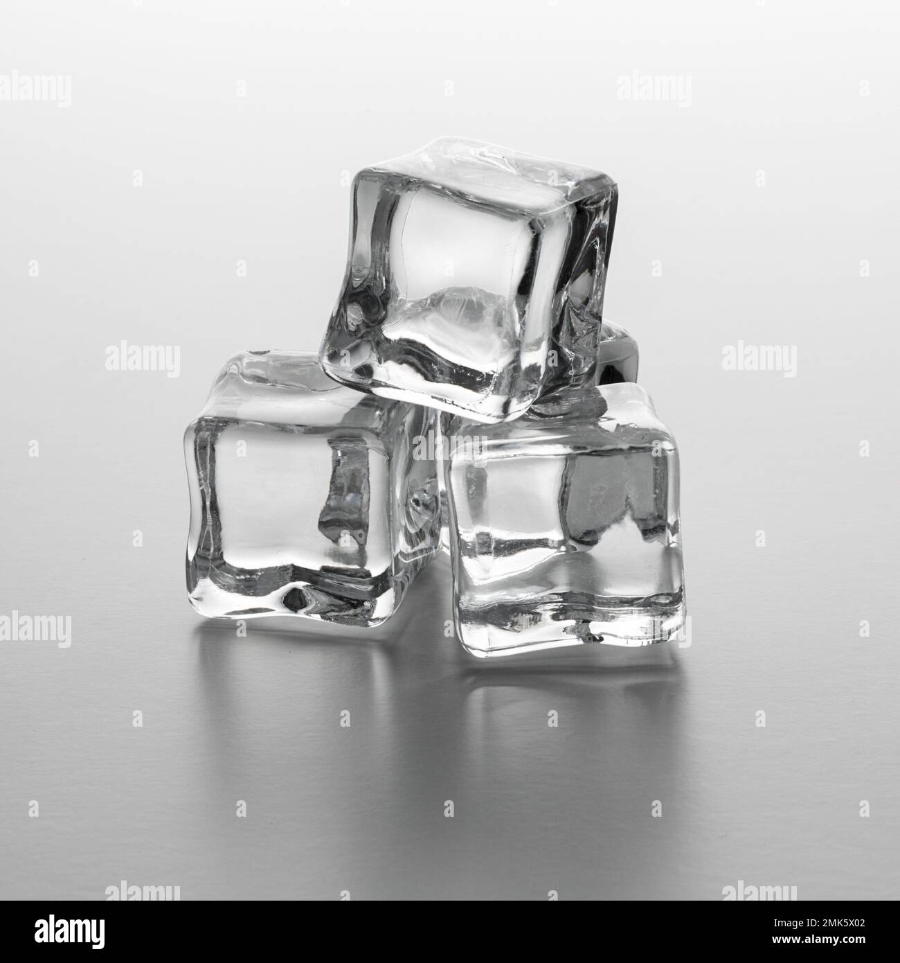 Solid square hi-res stock photography and images - Alamy