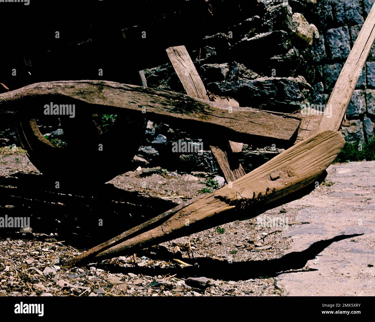 Arado de madera hi-res stock photography and images - Alamy