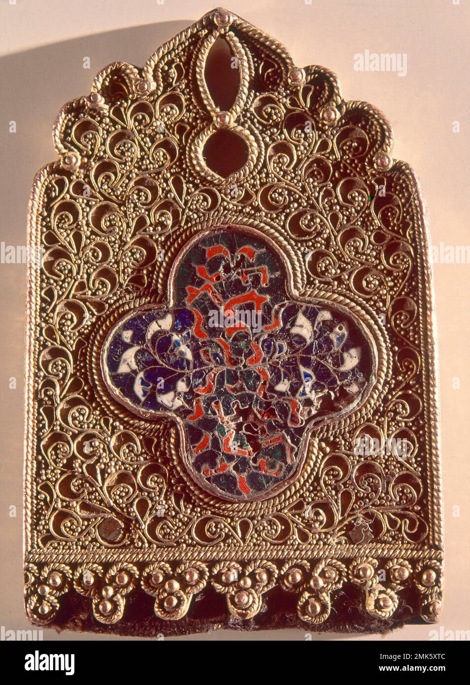 Esmalte de filigrana hi-res stock photography and images - Alamy