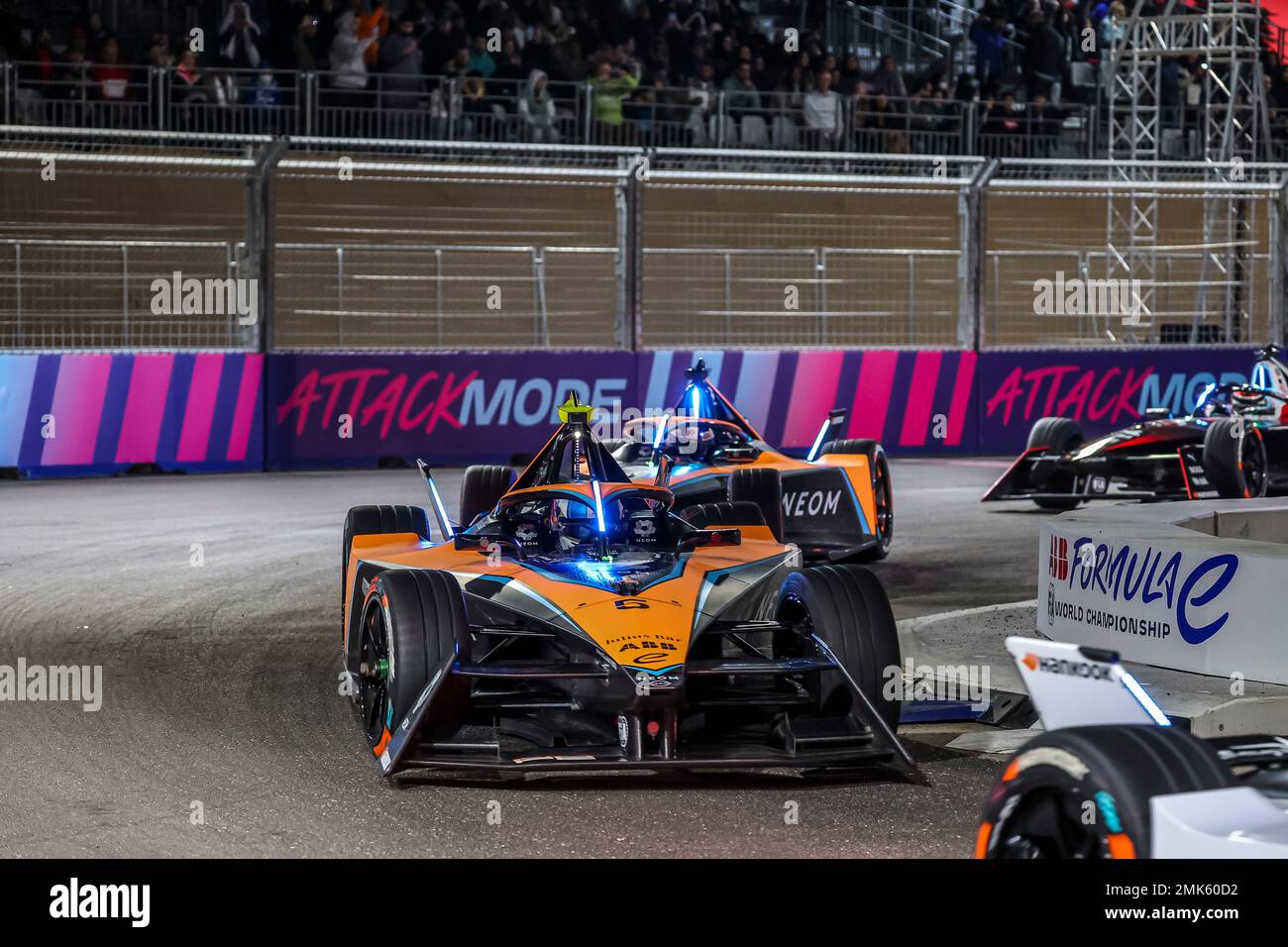 05 HUGHES Jake (gbr), Neom McLaren Formula E Team, Spark-Nissan, Nissan e-4ORCE 04, action ...