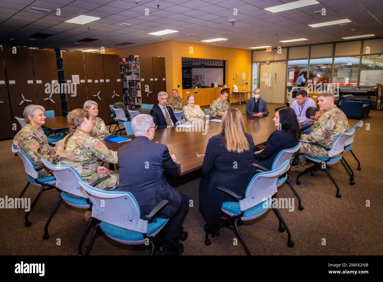 (From left to right ) U.S. Army Lt. Col. Cynthia Tucker, the ...