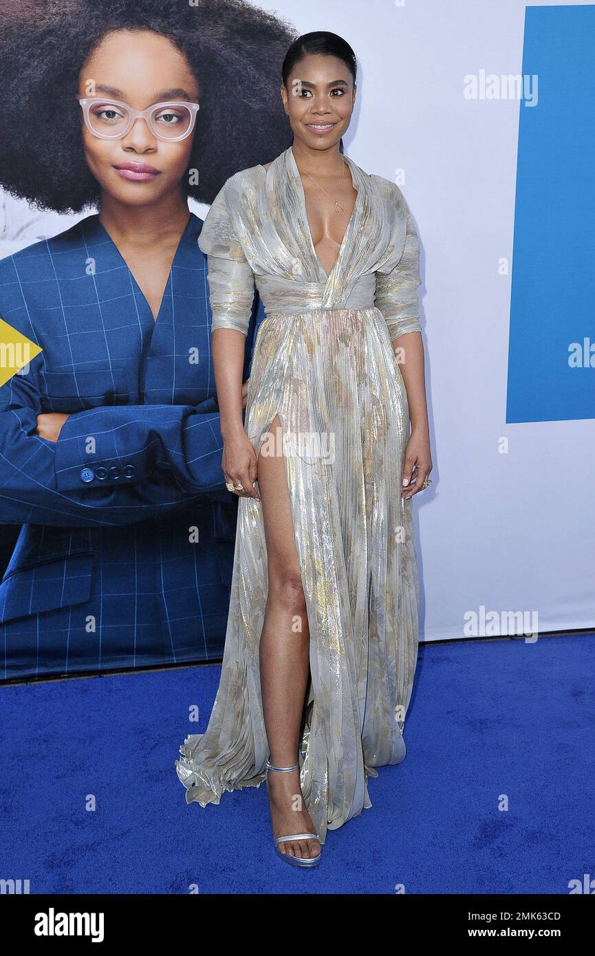 Regina Hall attends the LA premiere of "Little" at the Regency Village ...