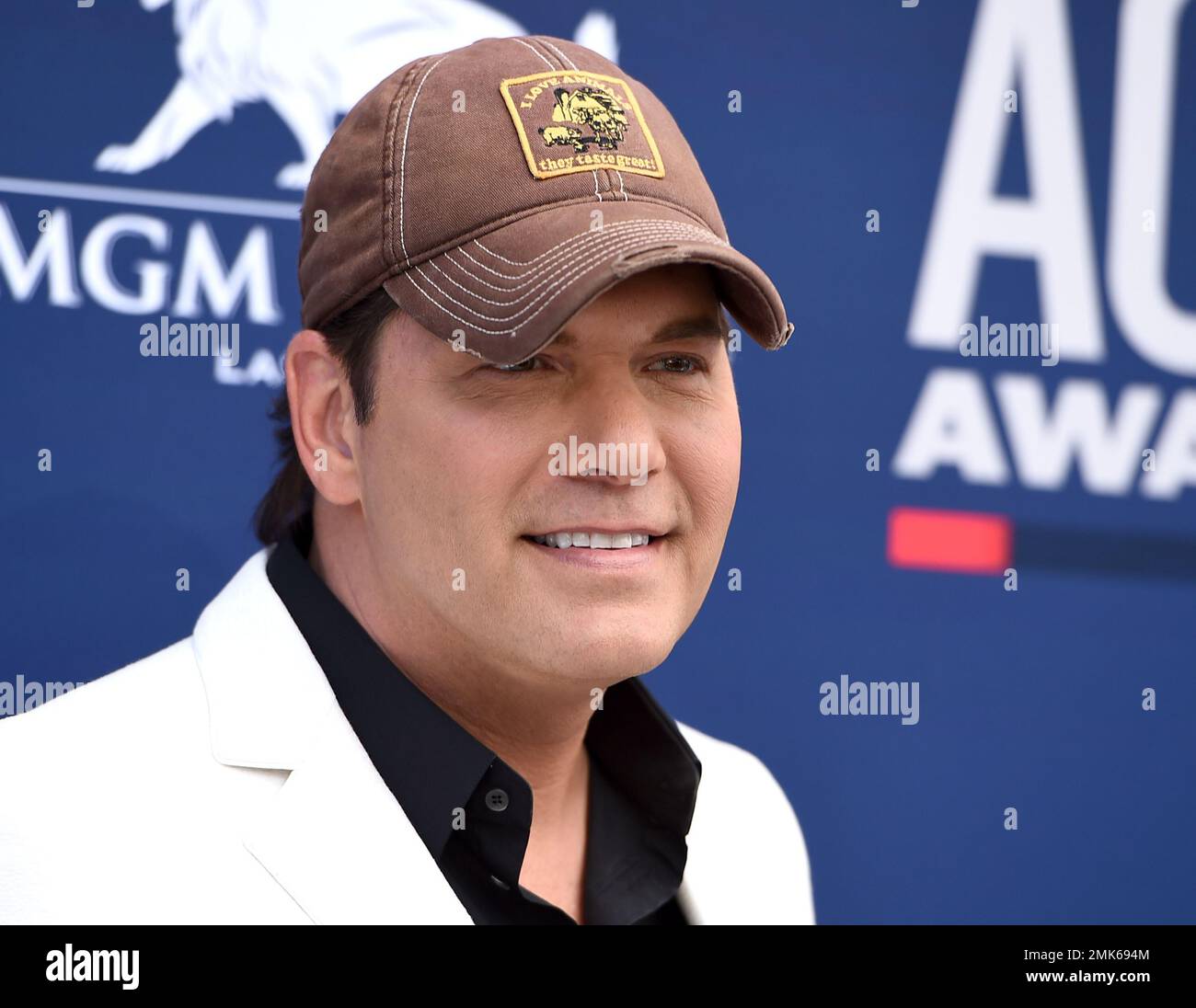 Rodney Atkins arrives at the 54th annual Academy of Country Music ...