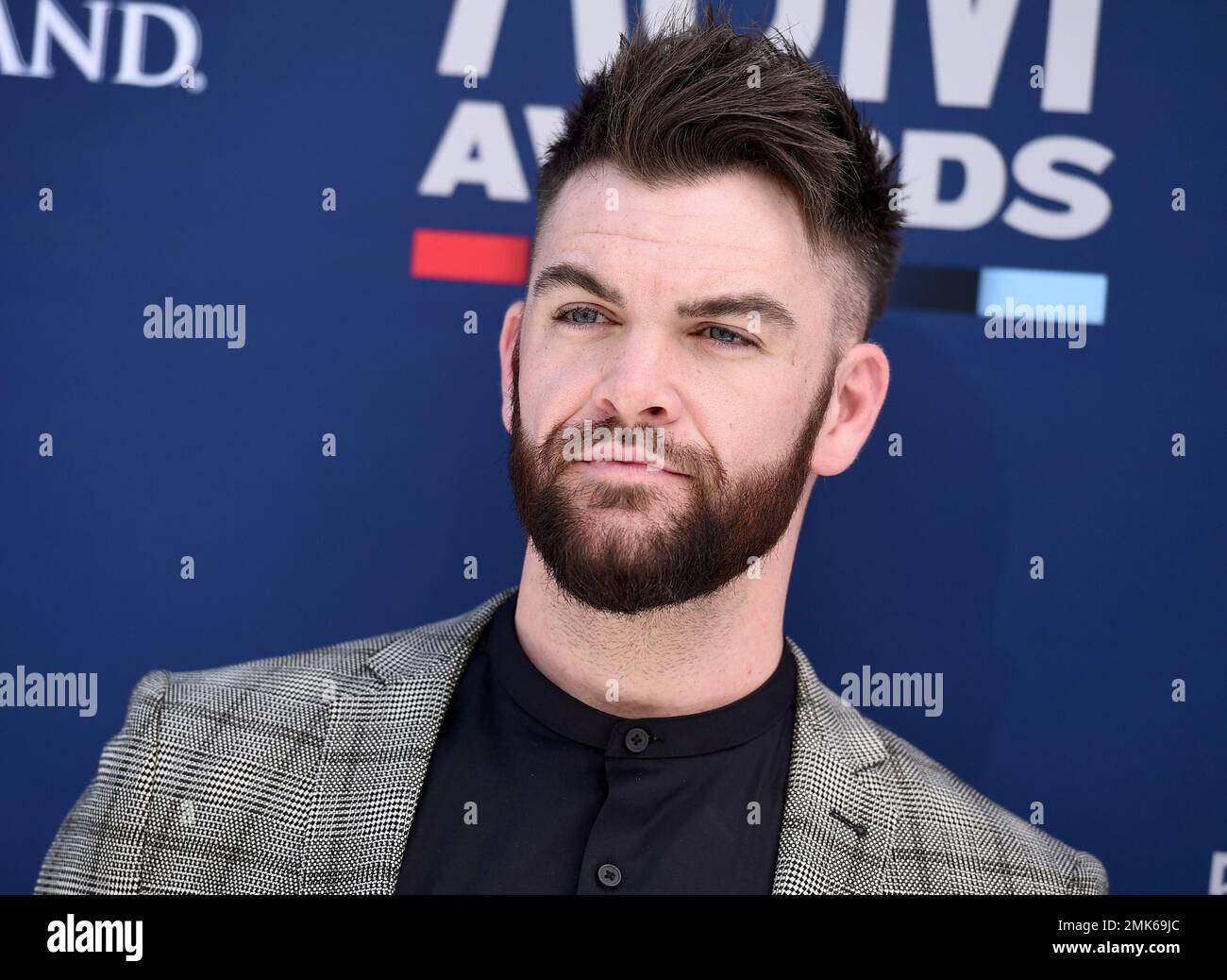 Dylan Scott arrives at the 54th annual Academy of Country Music Awards ...