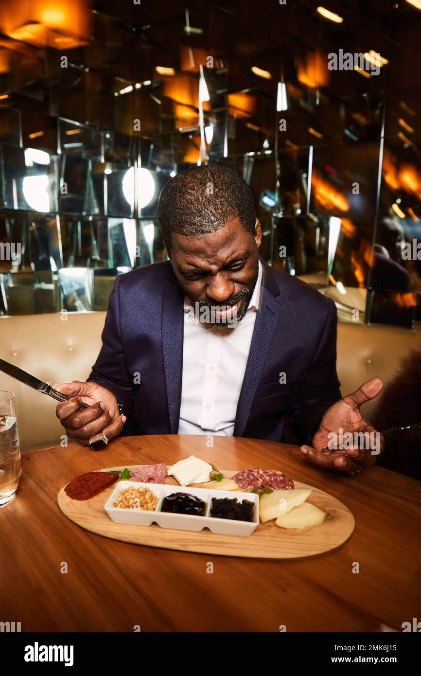 This April 1, 2019 photo shows Che Smith, better known as Rhymefest ...
