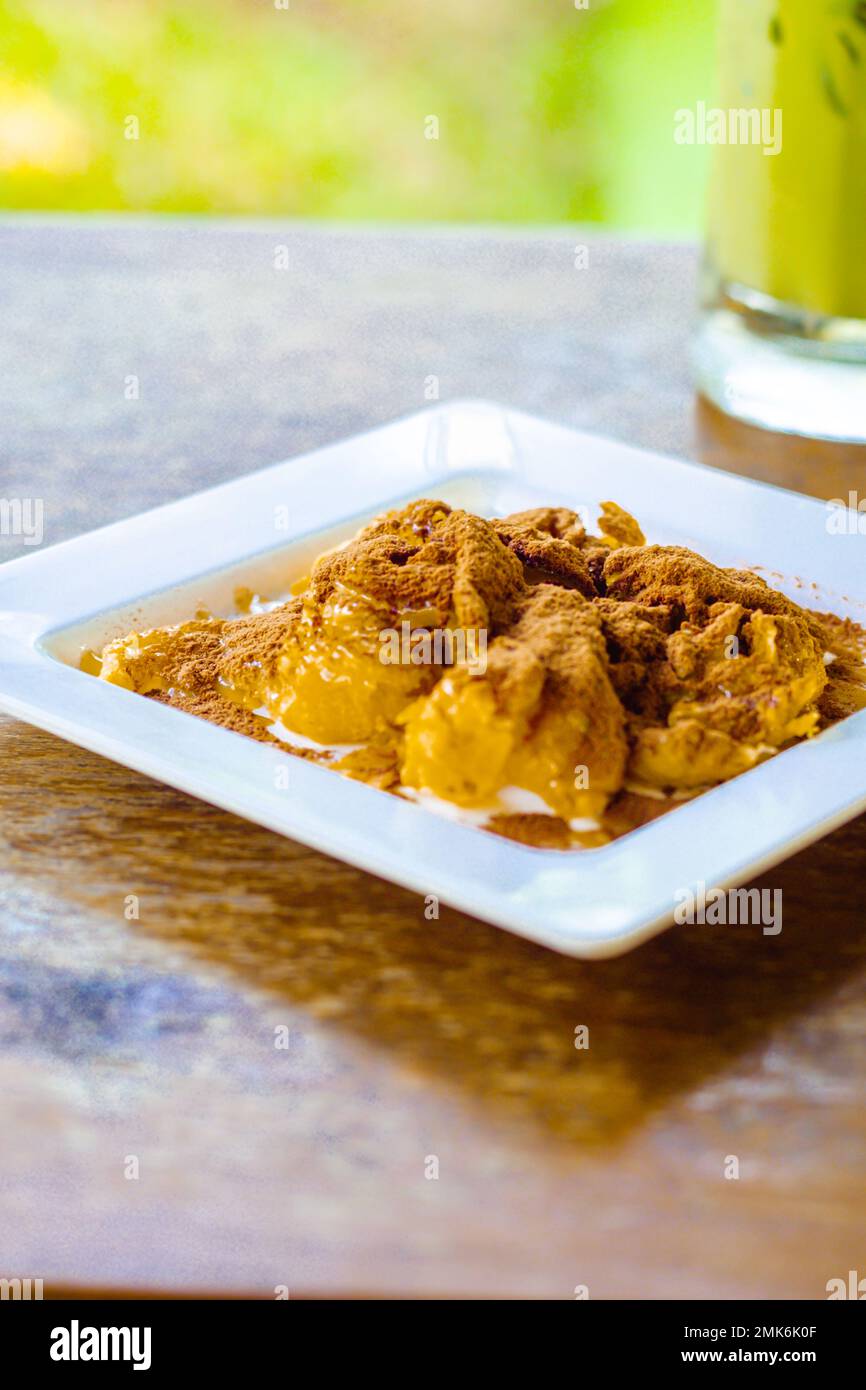 Roti bakar bandung hi-res stock photography and images - Alamy