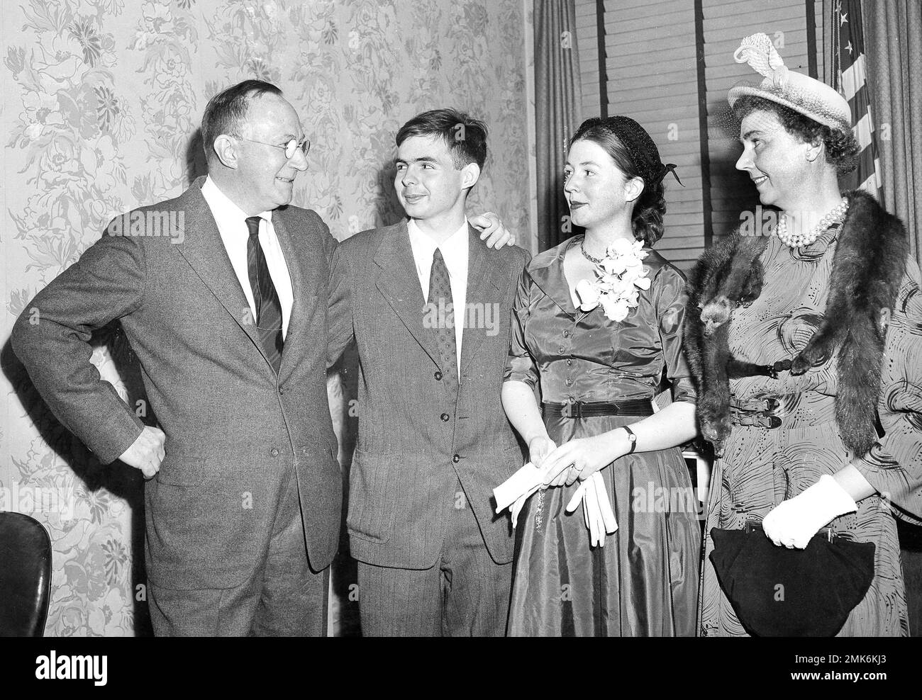 The parents of the bride flank Patrick Hemingway, 21-year-old son of ...