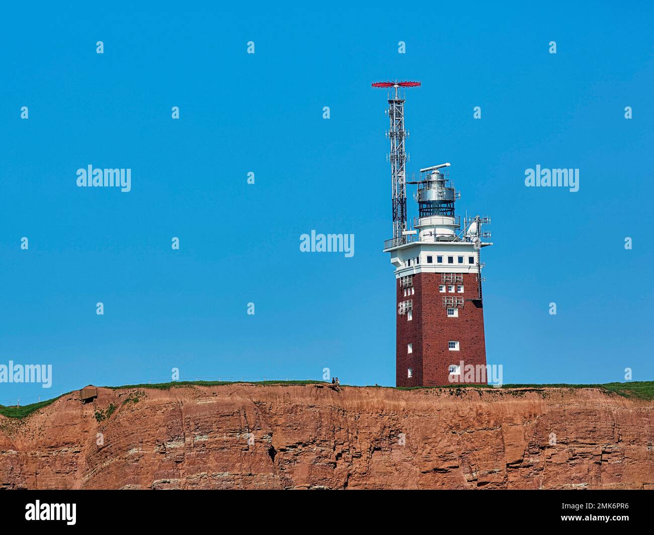 Lighthouse on rocky coast, red sandstone, Oberland, Helgoland Island ...