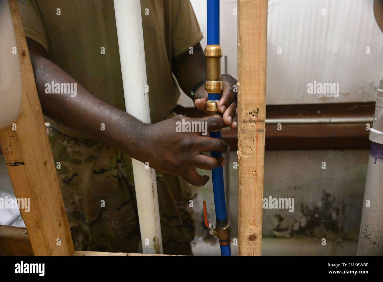 División tc hi-res stock photography and images - Alamy