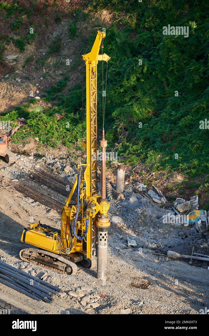 Hydraulic piling drill hi-res stock photography and images - Alamy