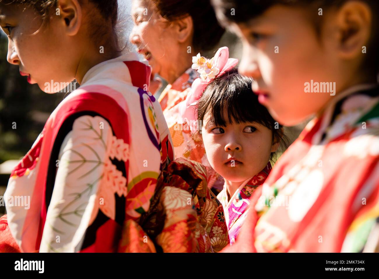 Julia Casey, 8, left, Fumiyo Batta, Reika Nishiyama, 6, and Alyssa ...