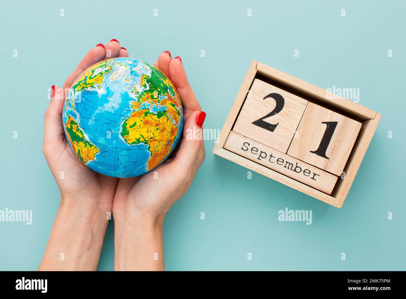 Earth globe high resolution hi-res stock photography and images - Alamy