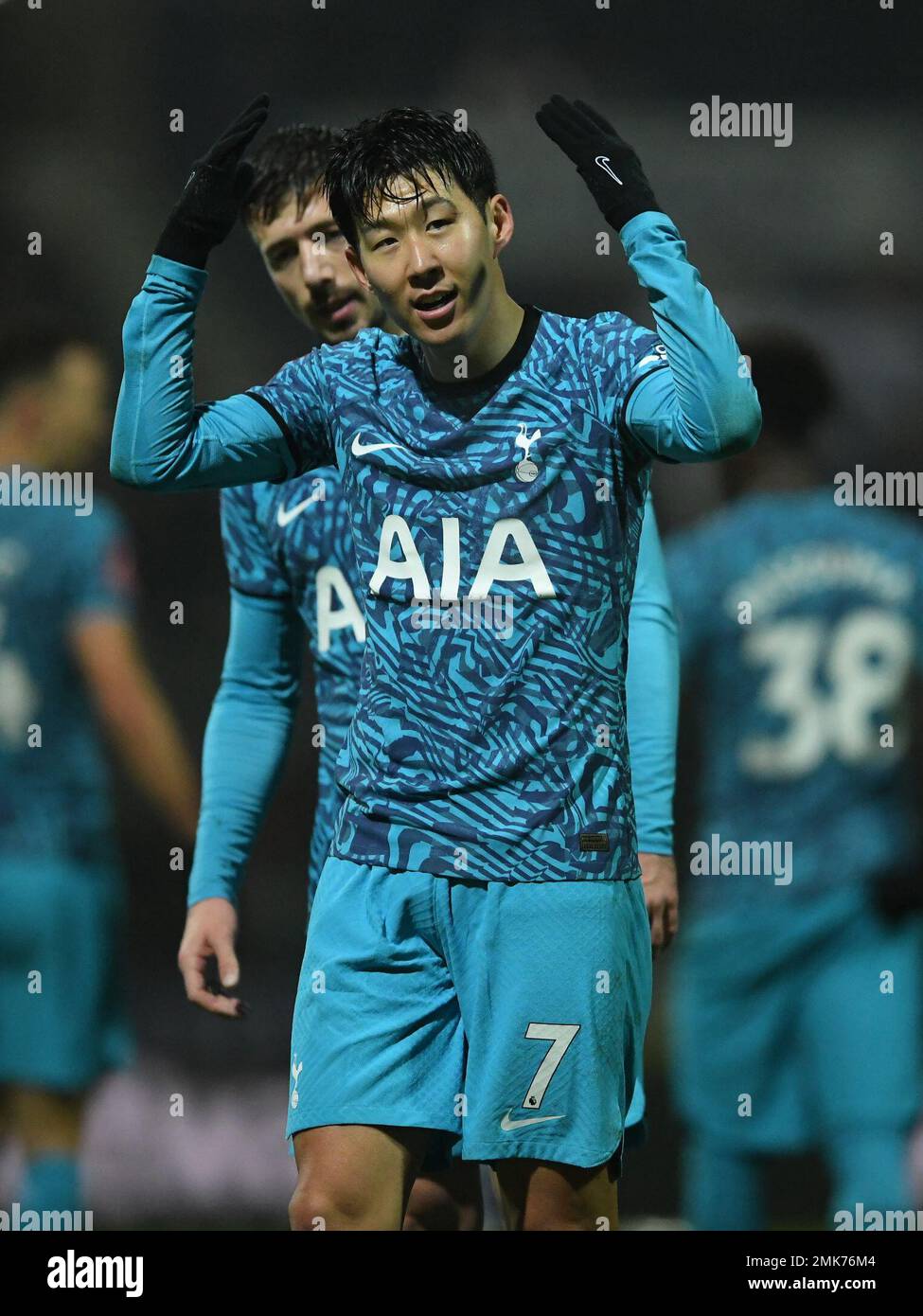 Son heung min 2022 celebrate hi-res stock photography and images - Alamy